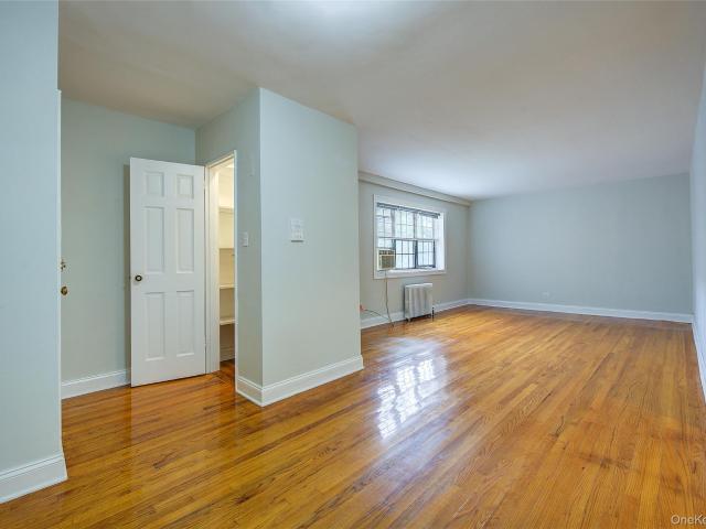 78 35 th Street 2E