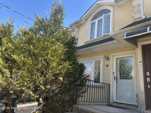 78 Townsend Avenue | Compass