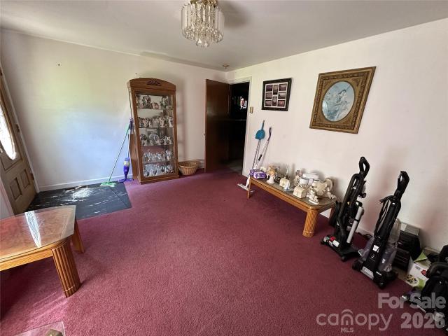 78 Tulip Avenue SW