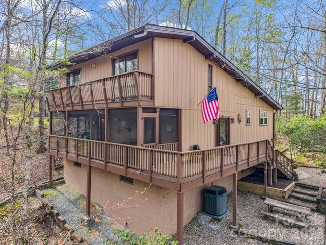 78 Wahuhu Ct, Brevard, NC 28712