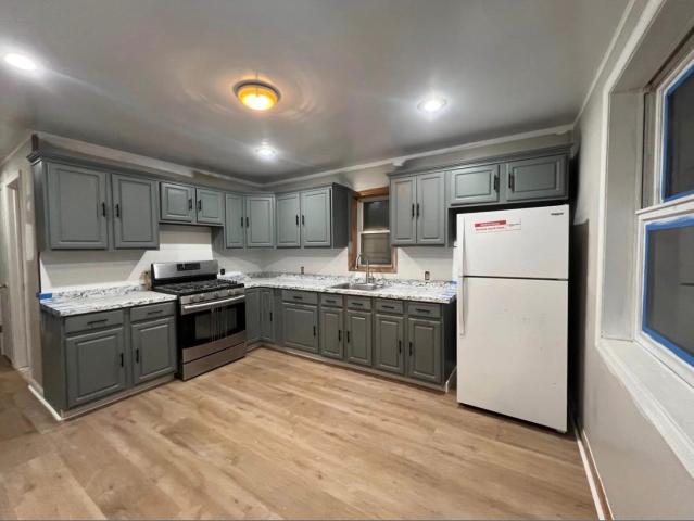 78 West 51St St # 2