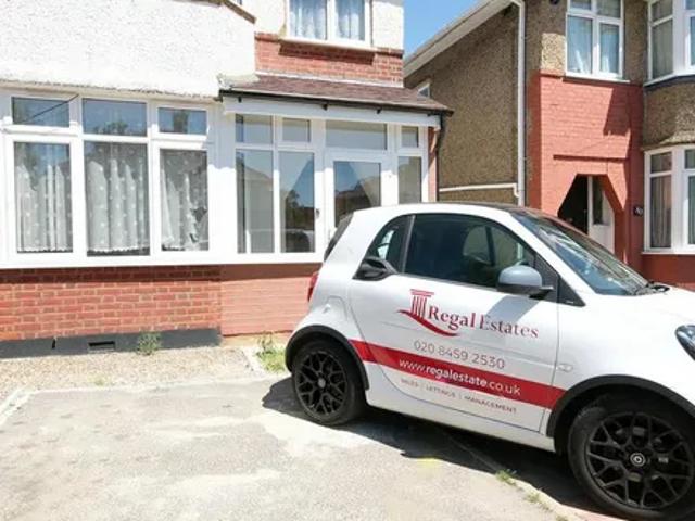 78 Winchester Avenue, London, NW9 9TG, United Kingdom | 3 bed duplex for rent #140543829 | Rentberry
