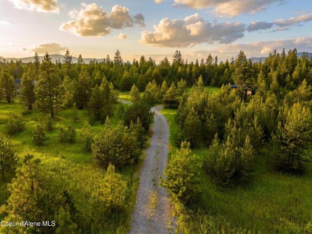 78 Wyatt Ln, Spirit Lake, ID 83869