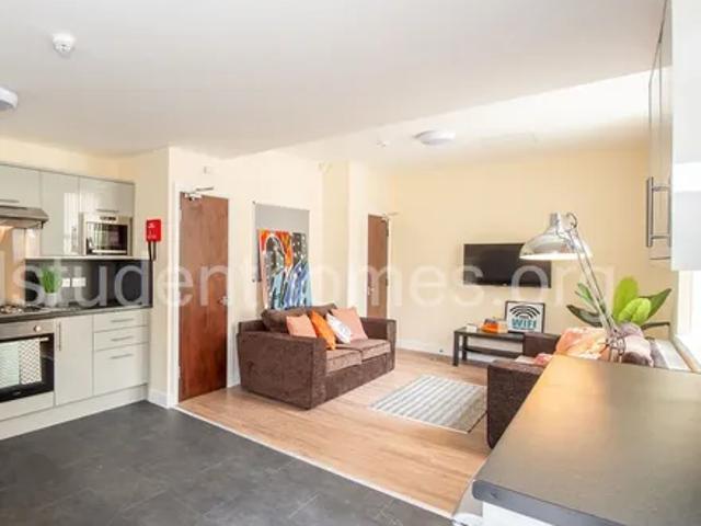 78 Albert Edward Road, Liverpool, L7 8RZ, United Kingdom | 6 bed townhouse for rent #123251027 | Rentberry