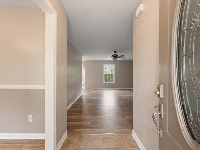 78 Angela Ln