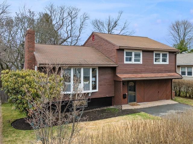 78 Bayview Rd, Marblehead, MA 01945 | MLS #73497 | Compass