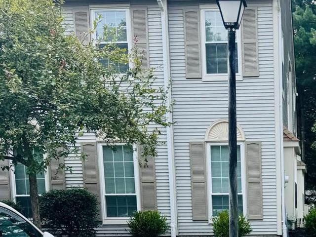 78 Beacon Place