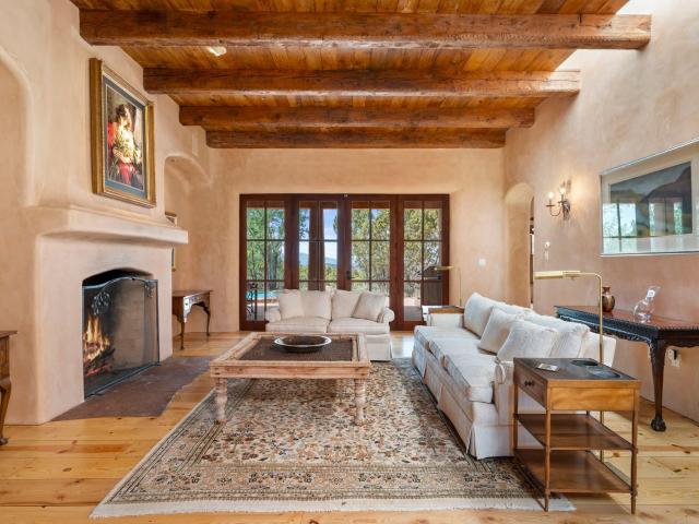 78 Calle Josephina, Santa Fe, US, NM
