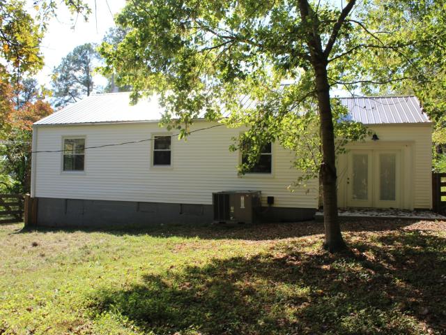 78 College St