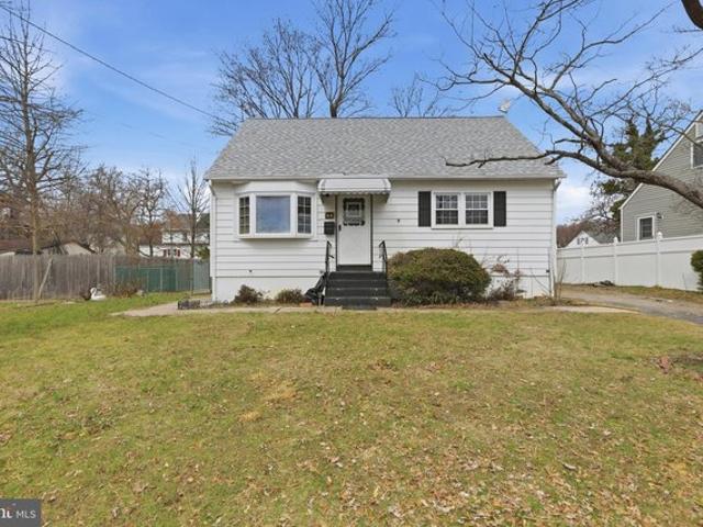 78 Clayton Ave, Hamilton, NJ 08619