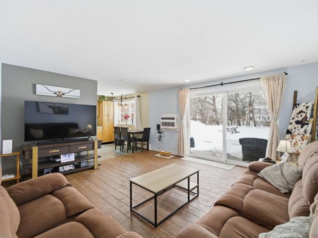 78 Edgelawn Ave, Unit 7, North Andover, MA 01845 | MLS #73479