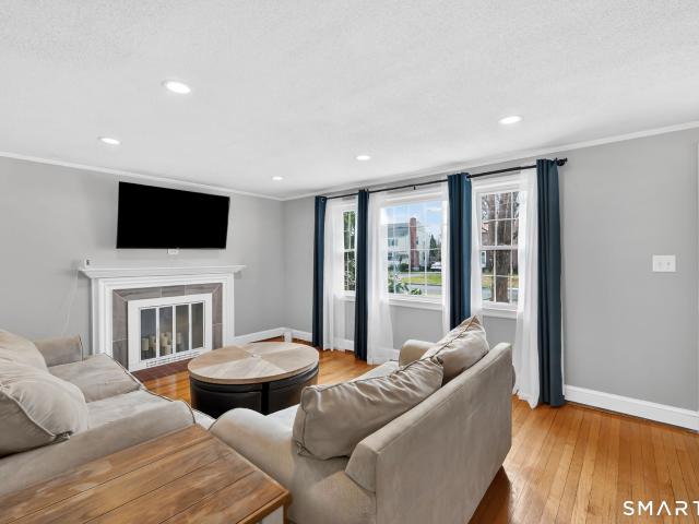 78 Edgemont Ave, West Hartford, CT 06110 | Compass
