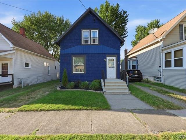 78 Elm St, Tonawanda, NY 14150