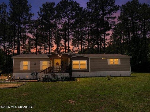 78 Game Reserve Rd, Columbia, MS 39429