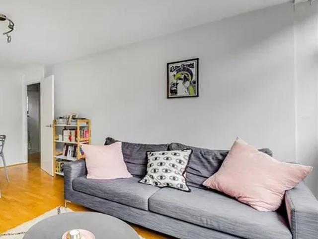 78 Ladbroke Road, London, W11 3AN, United Kingdom | 3 bed house for rent #167388122 | Rentberry