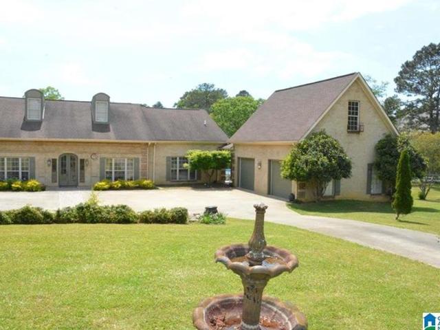 78 Lake Kathryn Dr, Sterrett, AL 35147
