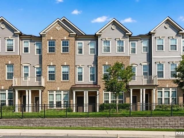 78 Leahy Dr Unit 4909, Wood Ridge, NJ 07075