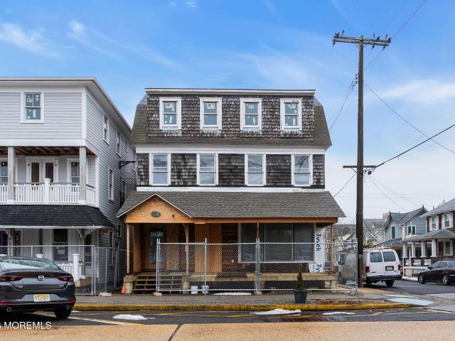 78 Main Avenue