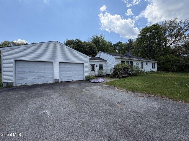 78 Mountainview Dr, Hudson Falls, NY 12839