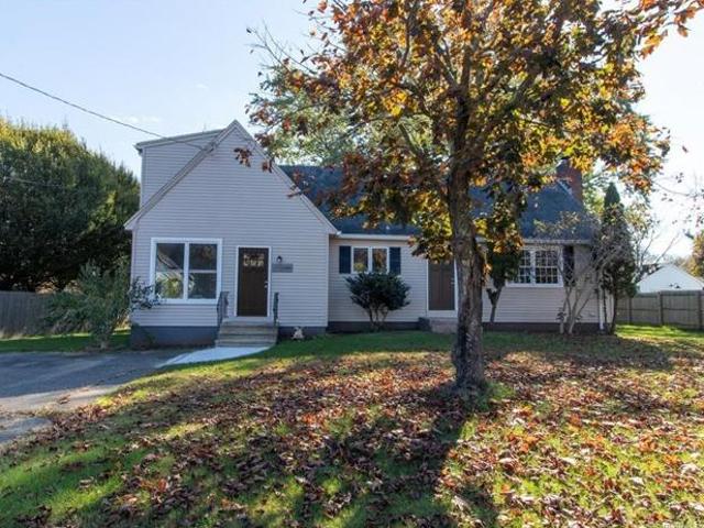 78 New Rd, Madison, CT 06443