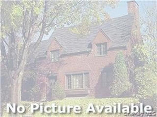 78 Ormonde Blvd, Valley Stream, NY 11580