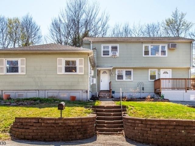 78 Overlook Rd, West Milford, NJ 07480