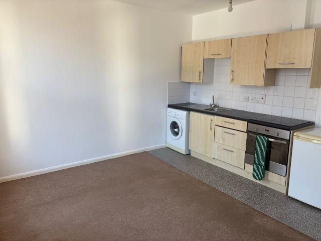 78 Pencester Road, Dover CT16, 1 bed flat to rent, £750 pcm | PrimeLocation