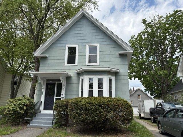 78 Pennacook St, Manchester, NH 03104