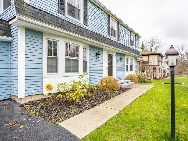 78 Phaeton Drive