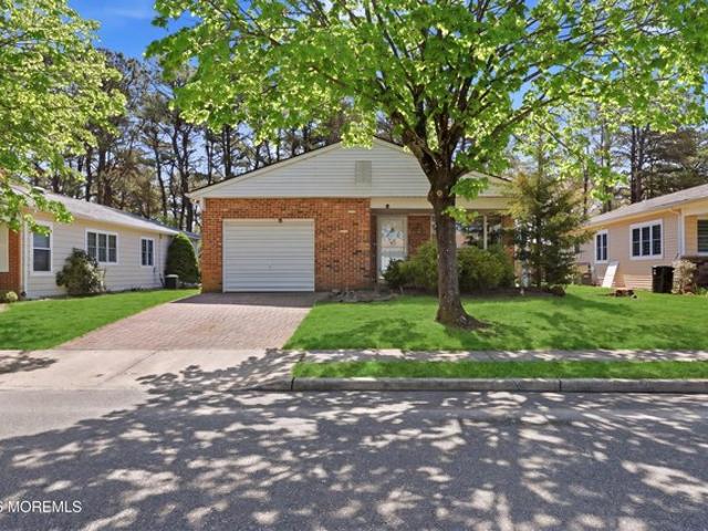 78 Pulaski Blvd, Toms River, NJ 08757