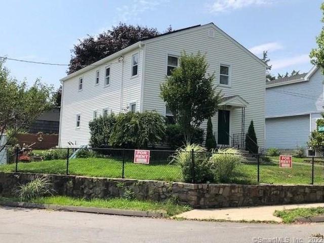 78 Riverside Dr #1 Fairfield, CT 06824