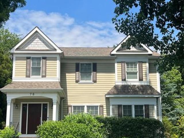 78 Shore Dr, Larchmont, NY 10538