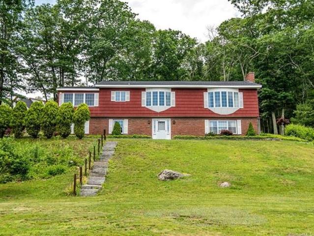 78 Smith Rd, Plainfield, CT 06354