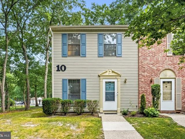 78 Sussex Pl, Absecon, NJ 08205