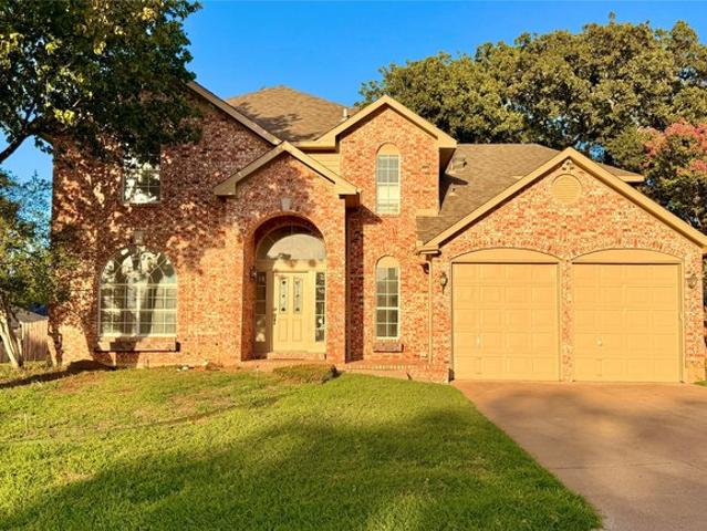 7904 Ember Oaks Dr, North Richland Hills, TX 76182