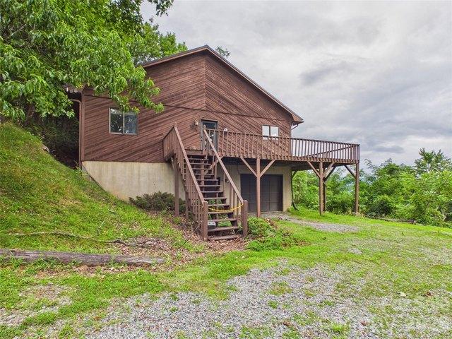 7904 Pinnacle Wind Ln, Lenoir, NC 28645