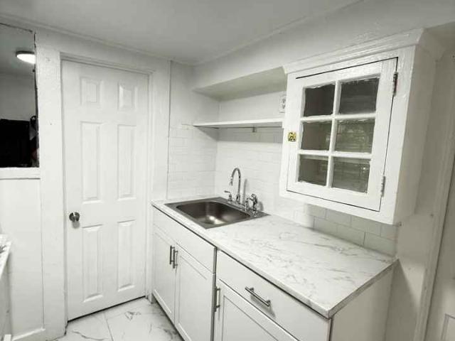 7904 St Charles Studio Apartment for Rent at 7904 Saint Charles Ave, New Orleans, LA 70118 Black Pearl