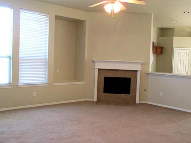 7905 Diamond Oak Drive