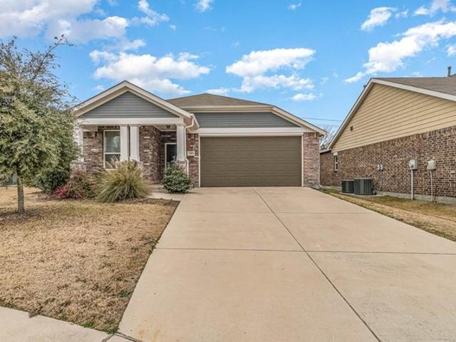 7905 Wildwest Dr, Fort Worth, TX 76131