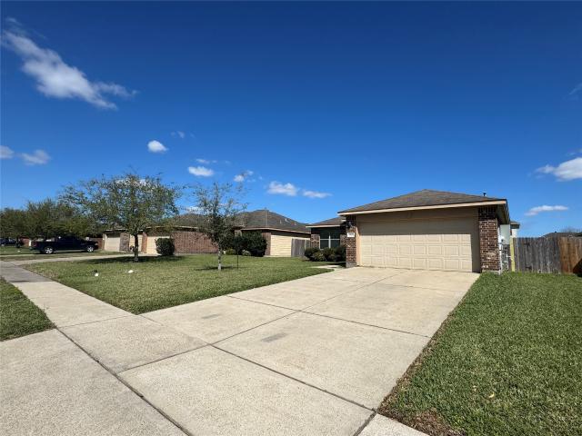 7906 Emerald Oak Dr, Texas City, TX 77591 | MLS #22862 | Compass