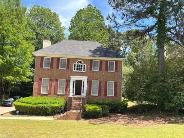 7906 Runnymede Dr, Jonesboro, GA 30236