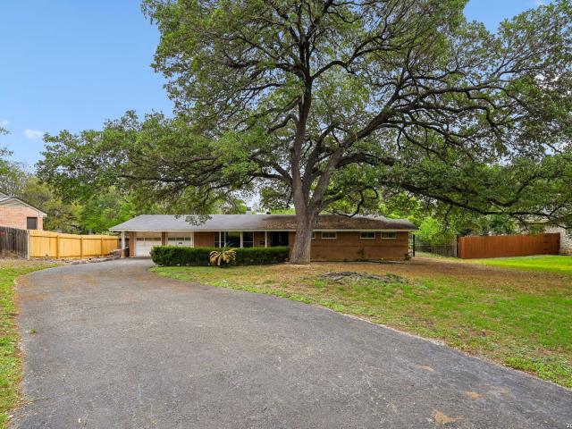 7906 Robin Rest Dr, San Antonio, TX 78209 | MLS #1959