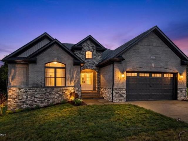 7906 Trading Post Ct, Louisville, KY 40291