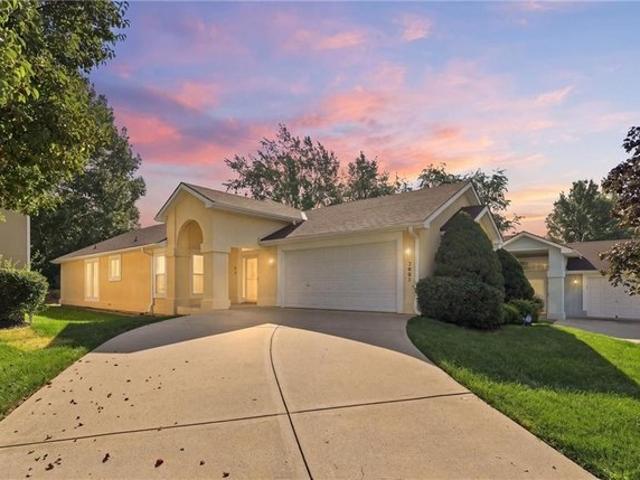7907 N Cherry St, Kansas City, MO 64118