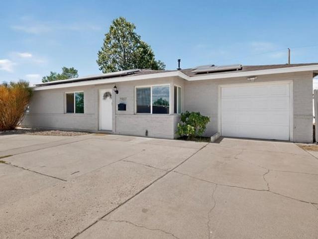 7907 Indian School Rd NE, Albuquerque, NM 87110