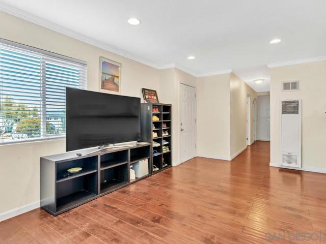 7907 Poplin Dr