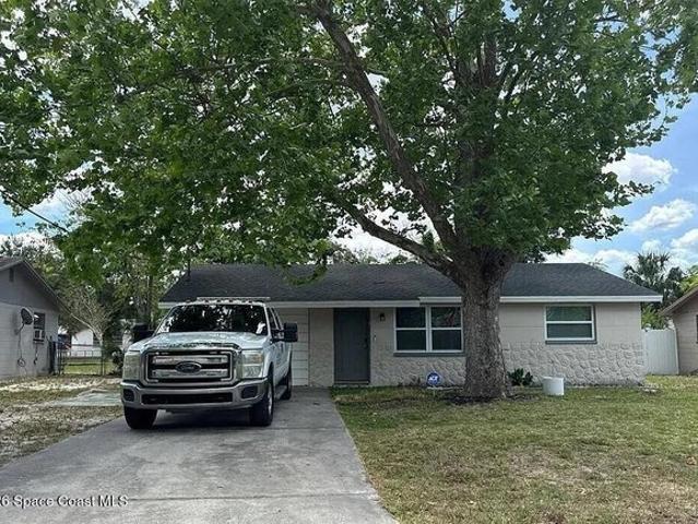 7908 Butler Ave, Hudson, FL 34667