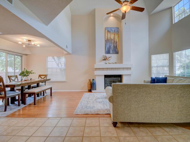 7908 Eagle Rock Avenue NE