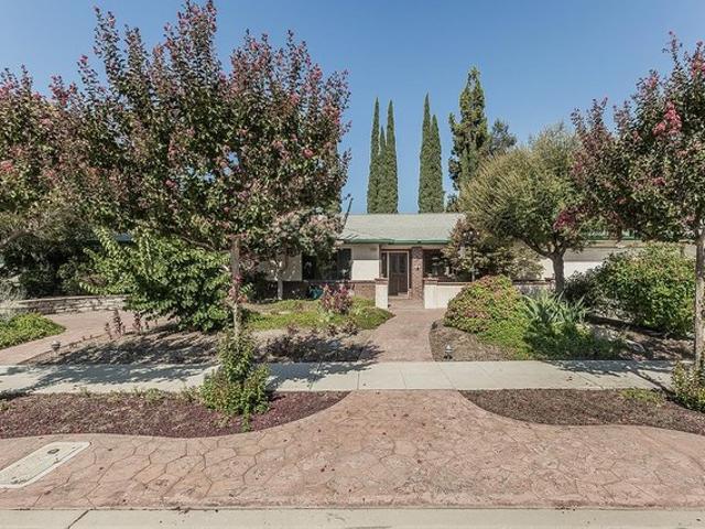 7909 N Archie Ave, Fresno, CA 93720