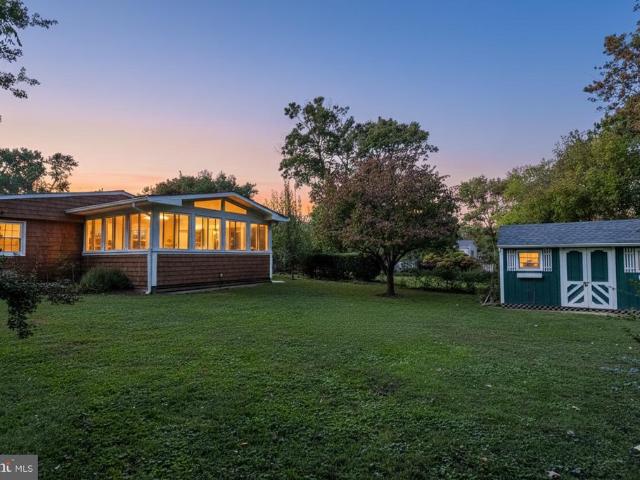 7909 Fairfax Road